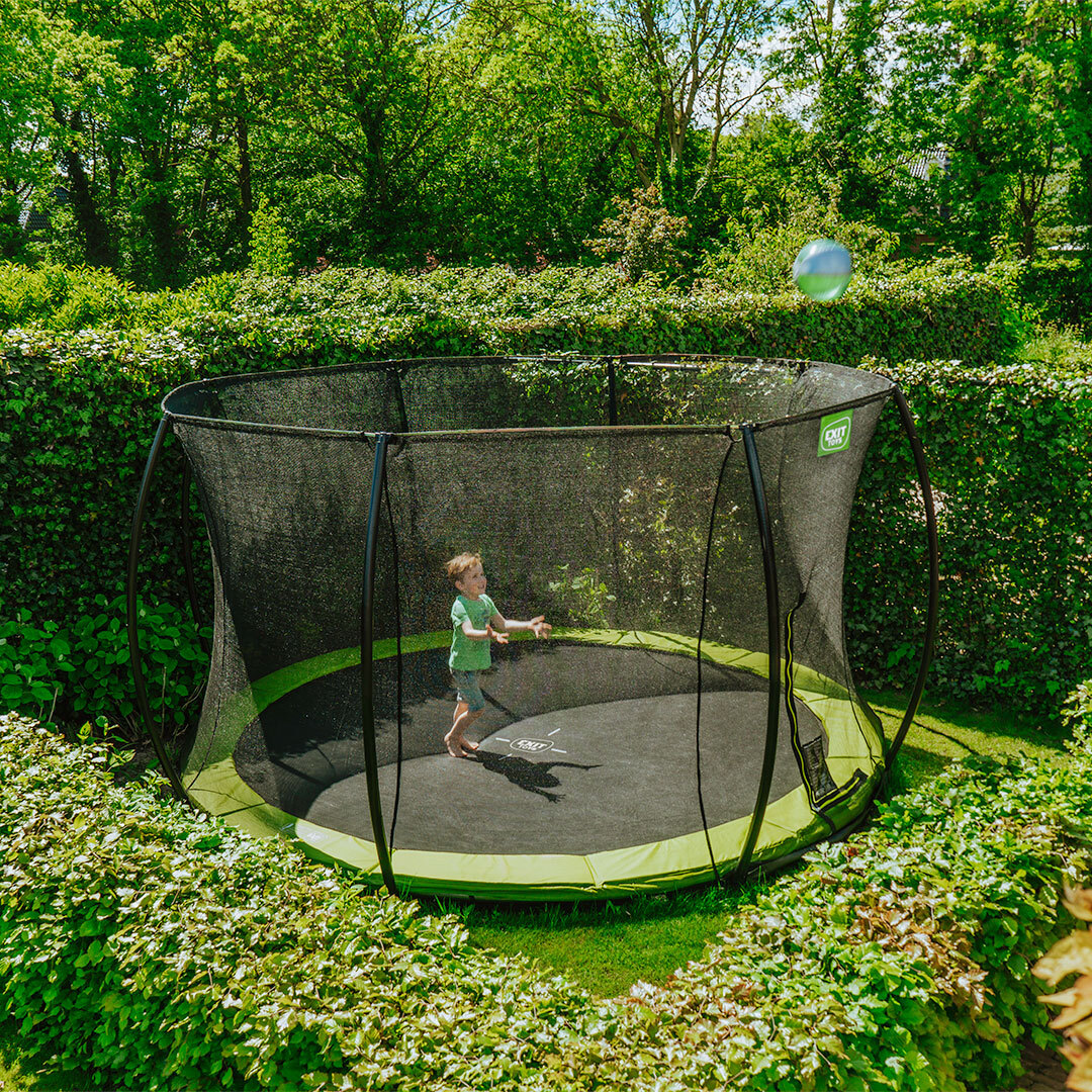 Trampolines: what to do in extreme weather conditions? | EXIT Toys